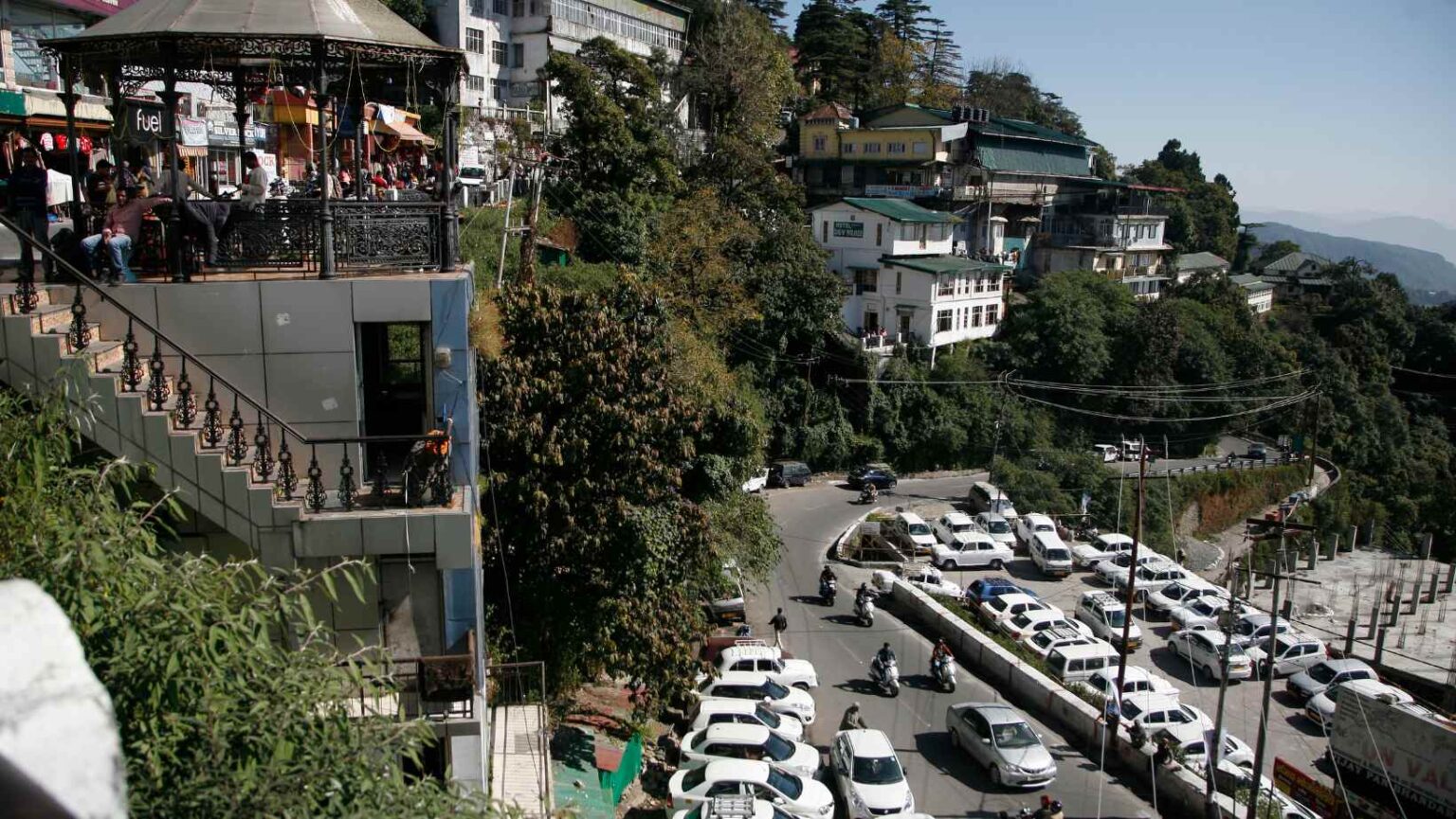 Full Day Mussoorie Sightseeing Tour package and Taxi Rentals